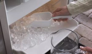 Igloo Ice Maker Troubleshooting and How to Guide - The Indoor Haven