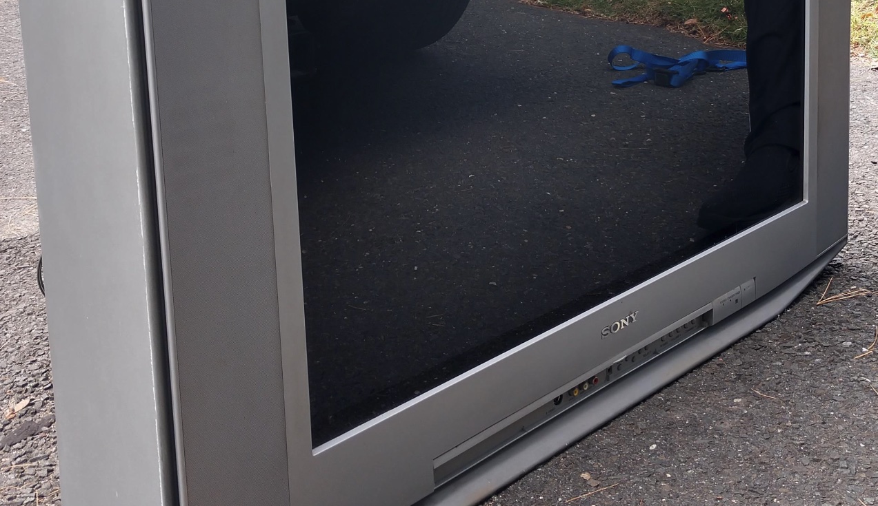 How to Connect Non-Smart TV to WiFi - The Indoor Haven